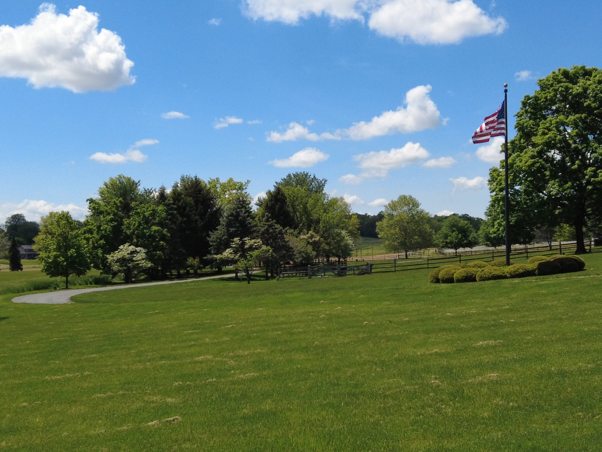 About Us - Grand View Farms